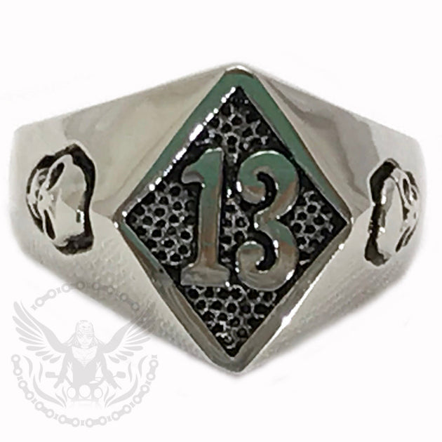 Diamond 13 small version - Black and Silver – Debria's Designs